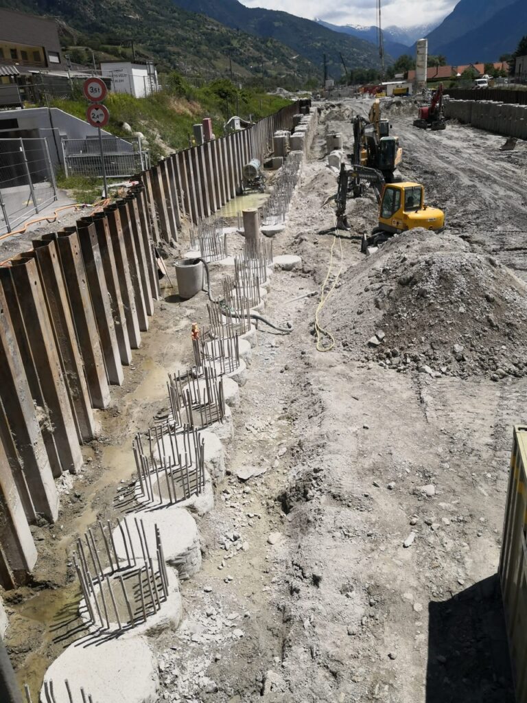 Contiguous vs secant pile wall | the specialists Brextor